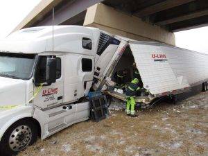 Contact Midwest Towing for Immediate Assistance | Hickman, NE | Midwest ...